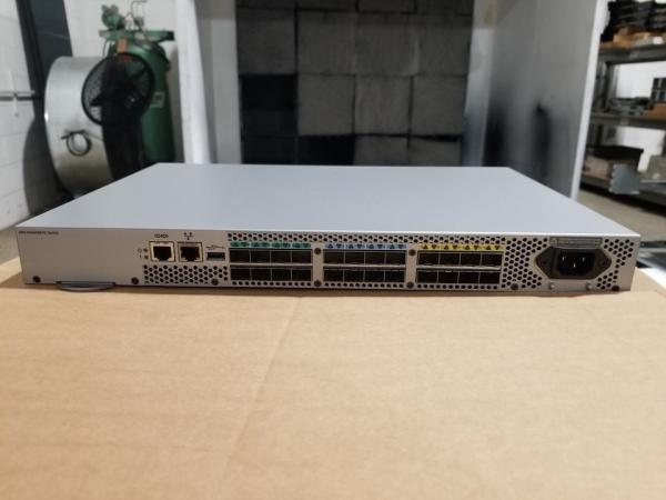 Quality Fast Data Transfer 32Gb 24/8 Fibre Channel Switch SN3600B With Private Mold for sale