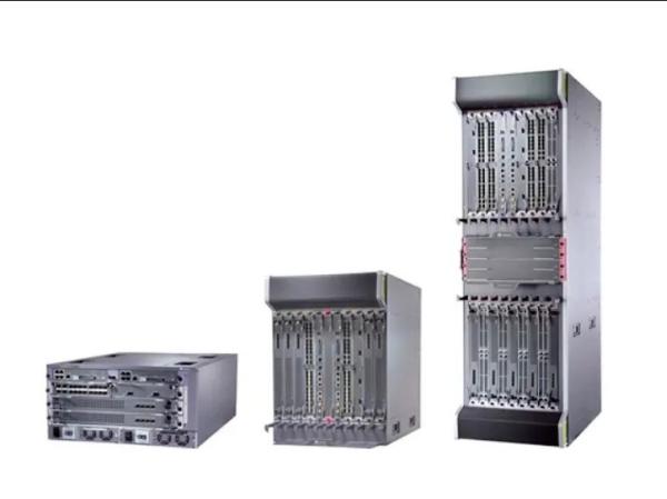 Quality 1 WAN Port 2T Ethernet Network Router With 316.5 Tbps Routing Line Card 10 for sale