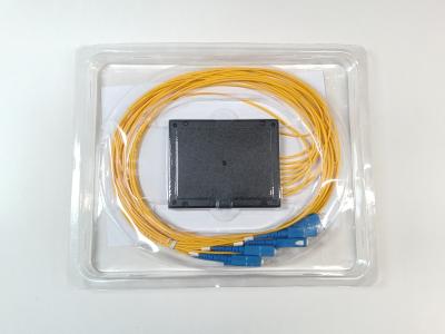 China divisor ótico 1x8 da fibra de 2.0mm G657A, divisor do PLC da CAIXA do ABS com conectores de SCUPC à venda