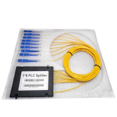 Cina separatore ottico 1x8, separatore della fibra di 2.0mm G657A dello SpA del CONTENITORE di ABS con i connettori di SCUPC in vendita