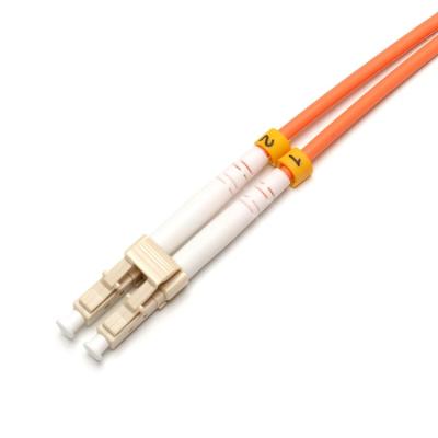 Cina Cavo di toppa a fibra ottica di UPC APC, multi treccia della fibra di LC di modo in vendita