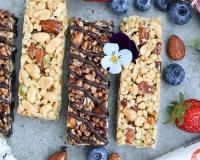 China P320 Granola Bar Manufacturing Machine - 100-130 KG/H Capacity, 5kW Power, Compact 2500×120×1200mm Design for sale