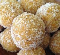 China P110 Small Protein Ball Rolling Machine 60 pcs/min 10-250g for sale