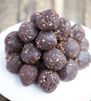 China Automatic P110 Protein Ball Rounding Machine 60 pcs/min 10-250g for sale