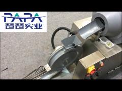 Bola automática da energia dos espinafres que faz a máquina
