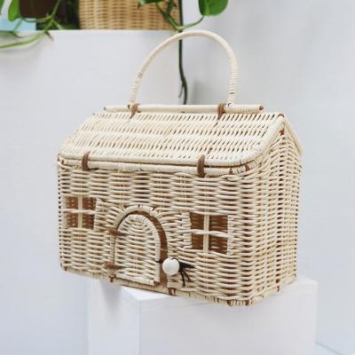 China Dollhouse Gift Supplier Handmade Rattan Casa Bag Woven House Rattan Bags Cute Wicker Straw Bags Kids Rattan for sale