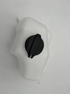 中国 VERNA RV ハッチバック エンジン ラジエーター 冷却液容器 溢れ流水タンク OE NO. 254302T000 販売のため