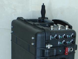 Китай Jammer подвижности 25Mhz-3800Mhz тактический, Jammer 350W сигнала наивысшей мощности UHF VHF продается