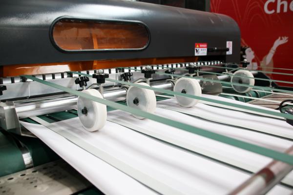 Quality Automatic 40gsm Paper Roll Sheeter Machine Printing Packaging A4 Sheet Cutting for sale