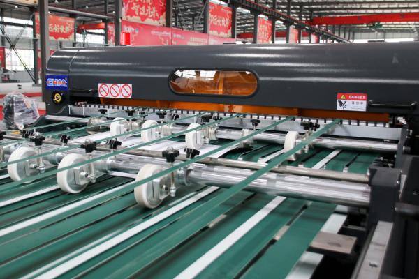 Quality Automatic Paper Sheeter Machine 6 Rolls CHM Machinery Paper Sheet Lamination for sale