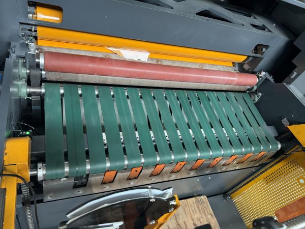 Quality 300sheets/Min Paper Roll Cutting Machine 200g/M2 - 1000g/M2 High Speed Paper for sale