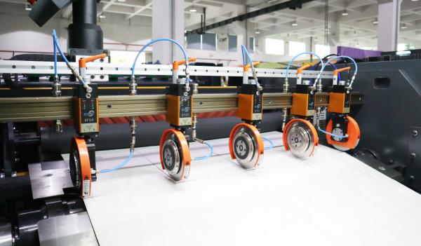 Quality 8k A4 Paper Cutting And Packing Machine 4 Pockets 5 Rolls Production Line A4 for sale