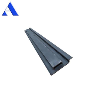 China Dry Container Parts 6mm Corten Steel Rear Outer Container Corner Post for ISO Dry Cargo Shipping Container Accessories for sale