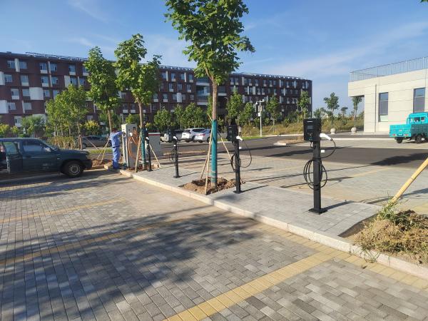 Quality 7kW GBT 22kW EV Charging Station Wallbox Charger for Electric Vehicles 36cm*25cm for sale