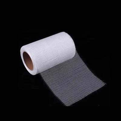 China Fibreglass Mesh Roll Tape With Both Medium Tensile / Adhesion Strength Customized Lengths for sale