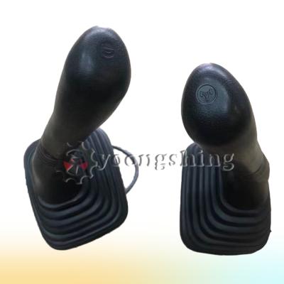 China Yoongshing High Quality for Komatsu  Joystick Controller/operating Handle Pilot Valve Assy PC55 for sale