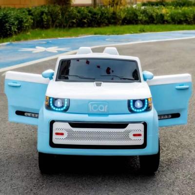 Cina Batteria a quattro ruote di plastica per bambini giocattolo elettrico con telecomando 12V*390*2 motore in vendita