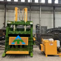 China Automatic Grade Automatic Vertical Hydraulic Rubber Tire Baler for Packaging for sale