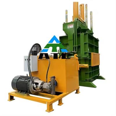 China Verticale hydraulische baler met een capaciteit van 650 kg voor plastic en kartonnen verpakkingen Te koop
