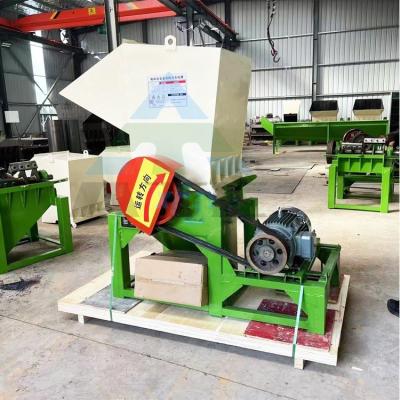 China Heavy Duty PE PP PVC PET Waste Grinding Bottle Crusher for Plastic Crushing Equipment for sale