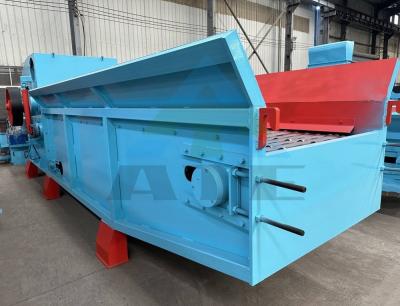 China Kraftvoller Holzspalter für Abfälle aus Biomasse mit einer Standardauslastung von 95% 1-3 t/h zu verkaufen