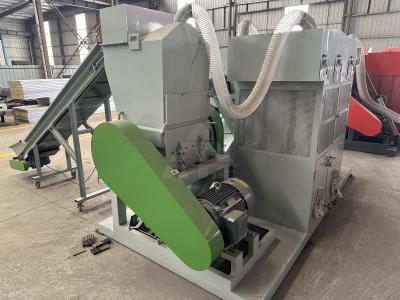 Cina Facile da usare Macchina automatica di riciclaggio del granulatore di rame secco per riciclaggio di fili di cavo in vendita