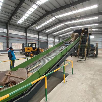 Cina 200-2200mm Dimensione di ingresso Doppia trave di legno di cartone di plastica con trasportatore in vendita