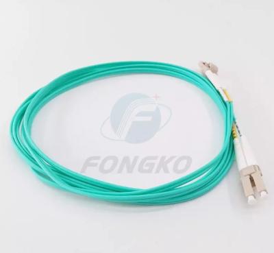 Cina cavo di toppa ottico di 0.3dB Ftth, saltatore di fibra ottica di M3 Lc-Lc in vendita