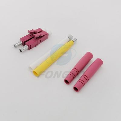 China Lc/UPC Fiber Optical Connector parts FTTH FTTX OM4 Duplex 2.0mm Fiber Optic Connector for sale