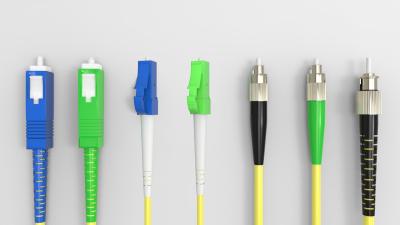 Cina Multimodo Om3 Om4 Cable in fibra ottica per esterni Simplex Fiber Jumper Sc LC FC St Connector in vendita