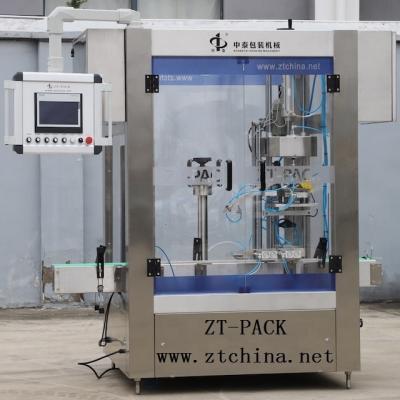 Cina Tipo di piccola capacità tappatrice di plastica del posto e della scelta della bottiglia dell'ANIMALE DOMESTICO della singola testa in vendita