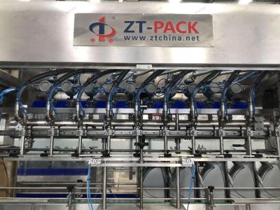 Cina Macchina di plastica di Olive Oil Glass Bottle Filling della bottiglia dell'olio da tavola dell'olio lineare ad alta velocità dell'alimento dal misuratore di portata in vendita