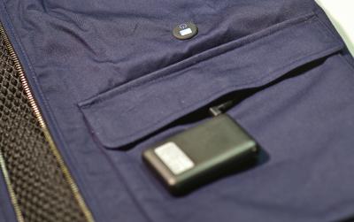 Cina Rimanete freschi e eleganti con il giubbotto frigorifero Smart Casual in vendita