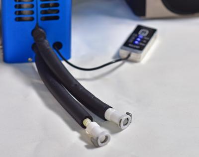 Cina Top di refrigerazione da microcompressore per uomo personalizzato per giacca da esterno 2023 in vendita