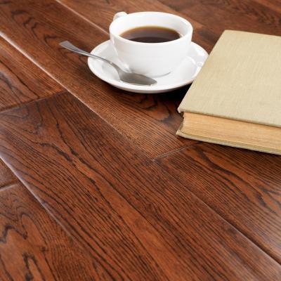 China Oak Engineered Flooring ,brushed, UV lacquer for sale