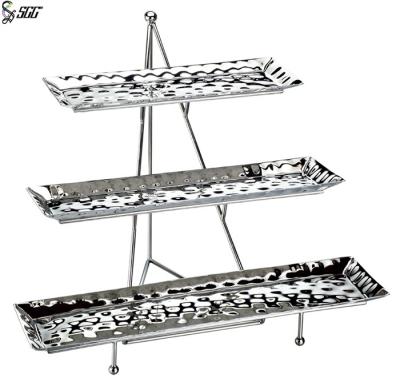 China Unieke Moderne 3 Tiered Buffetserver voor Gebakjecakes, Tiered Metaaltribune Te koop