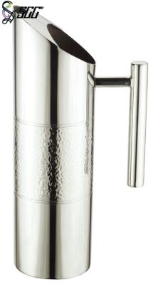 Cina Big Water Pitcher Stainless Steel Tableware For Serving Water Or Beverage in vendita