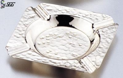 Cina Il quadrato Handcraft i portaceneri all'aperto martellati delle stoviglie dell'acciaio inossidabile per la casa in vendita