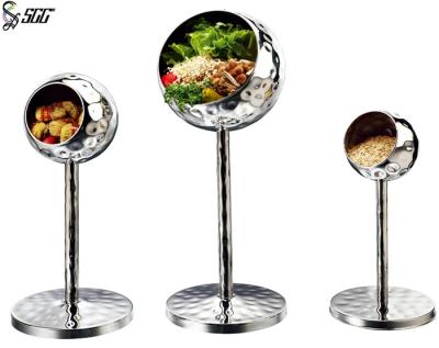 Cina Banchi di mostra del buffet dell'alimento dell'acciaio inossidabile tre dimensioni martellate in vendita