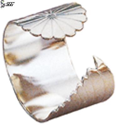 Cina Forma del crisantemo delle stoviglie dell'acciaio inossidabile dell'anello di tovagliolo della Tabella del metallo in vendita