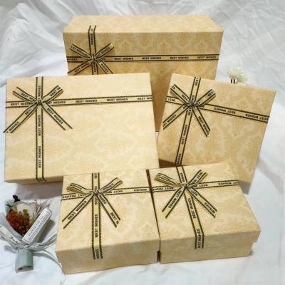 China High Grade Gift Box With Lid And Champagne Color For Valentine'S Day And Mother'S Day With Customized Logo for sale