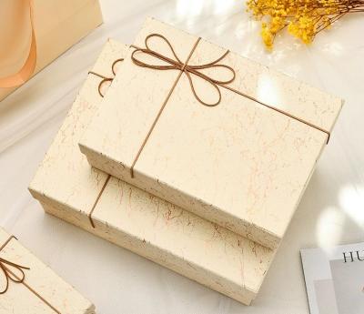 China Cajas rígidas multiusos para bolsas de zapatos y embalaje de cosméticos, fábrica OEM directa en venta