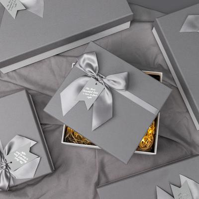 Cina Scatola per imballaggi cosmetici Scatola regalo grigio Scatola regalo souvenir Scatola regalo Tanabata Scatola regalo all'ingrosso in vendita