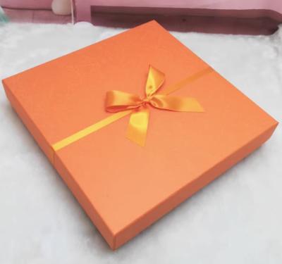 China Luxury Oversized Orange Gift Box Square Packaging Box For Graduation Birthday Canvas Photo Frames for sale