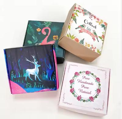 Cina Scatole per sapone in carta bianca da 300 gsm stampate su misura per saponi in saponetta in vendita