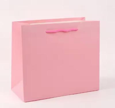 중국 주얼리 매장을 위한 맞춤형 고급 브라운 크라프트 종이 가방 판매용