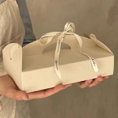 China Custom Kraft Paper Cake Box Foldable Snack Packaging for sale