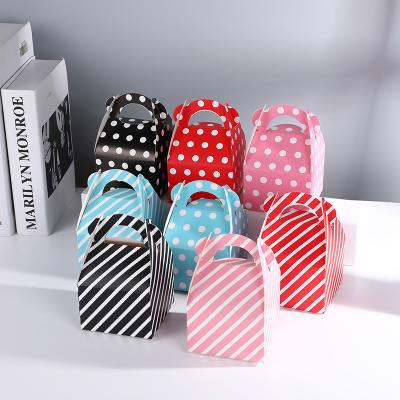 China Custom Polka Dot Kraft Paper Folding Gift Box for sale