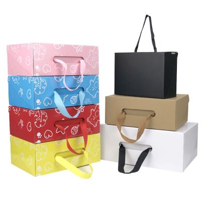 China Custom Logo Foldable Shoe Storage Box Kraft Paperboard for sale