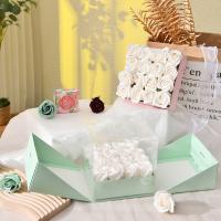China Customizable V-Shaped Transparent Gift Box for Floral Cake Display for sale